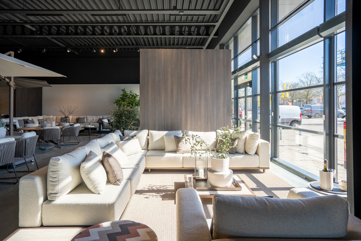 Yoi Oisterwijk | BOREK Parasols & Outdoor Furniture