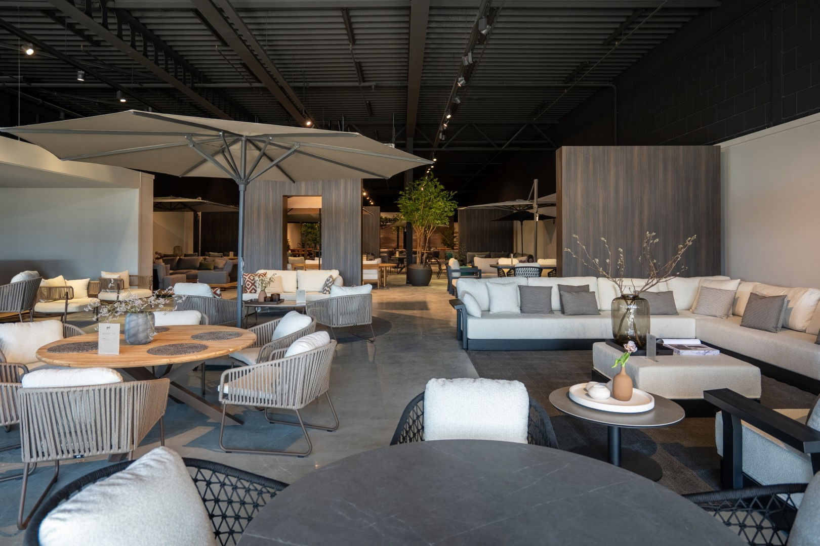 Yoi Oisterwijk | BOREK Parasols & Outdoor Furniture